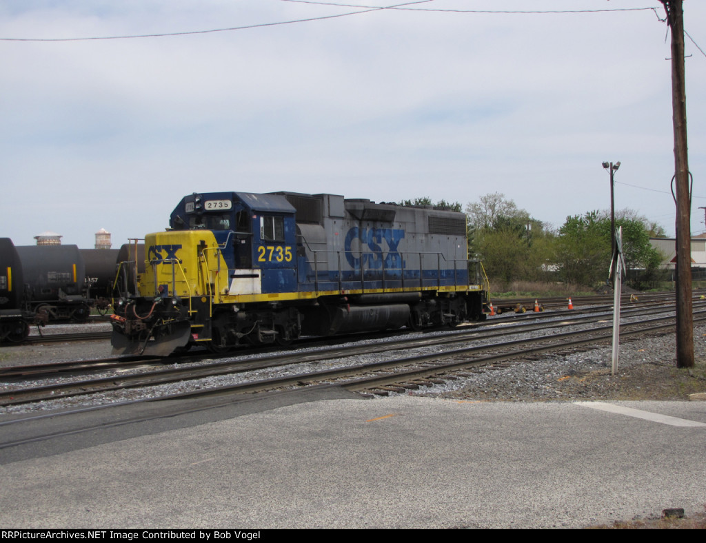 CSX 2735